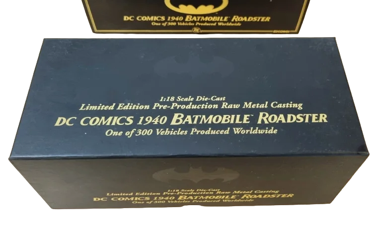 Batmobile Roadster DC Comics 1940 1/18 LIMITED EDITION Pre-Production ...